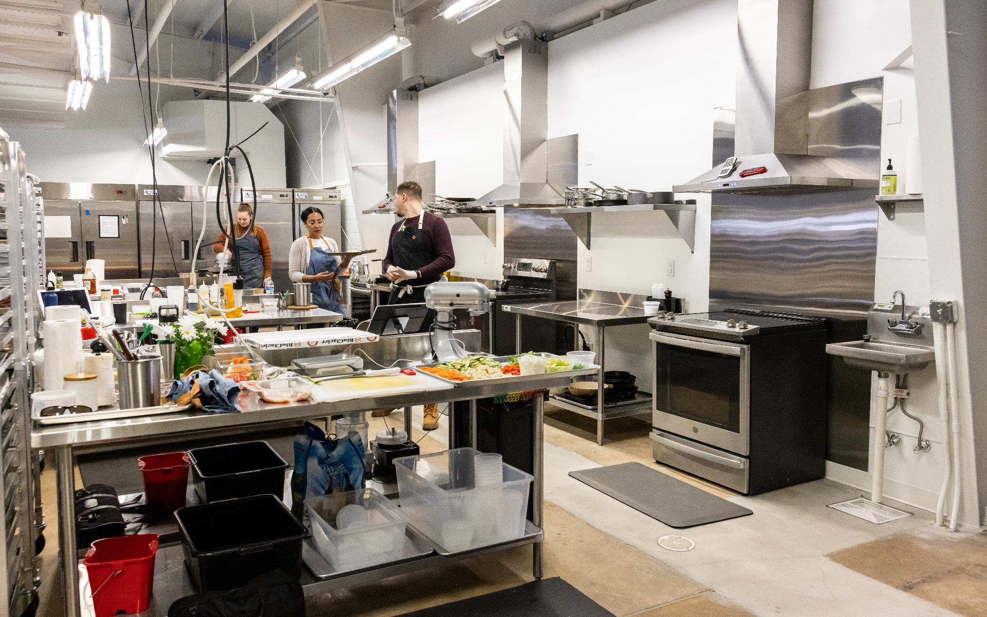 Welcome to the New Dish Works Studio Space!