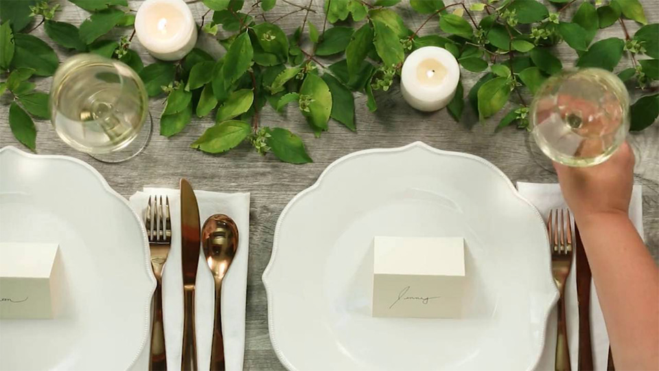Video: How to Gift Wine - Dish Works