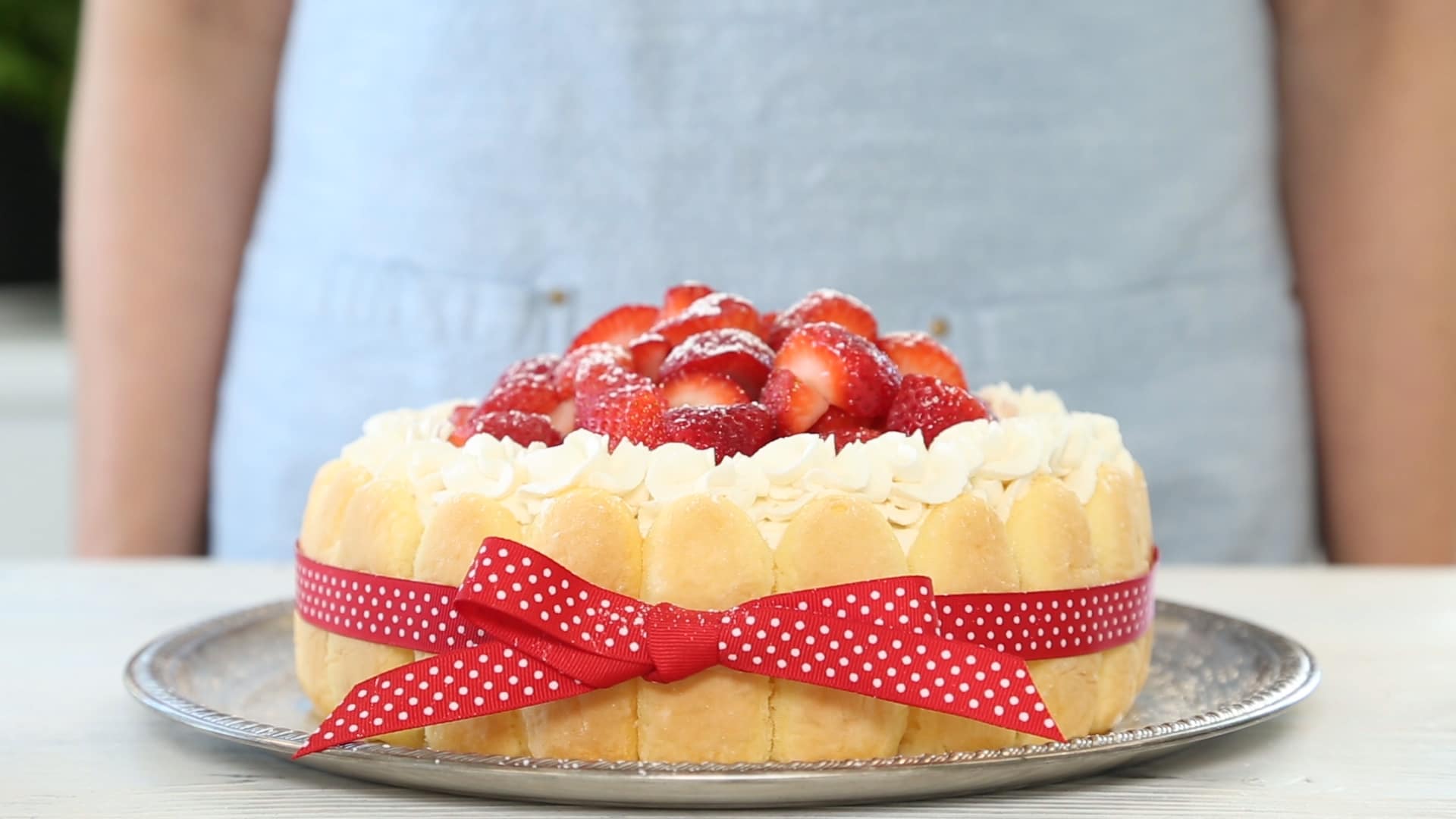 Video: Fresh Fruit Charlotte - Dish Works